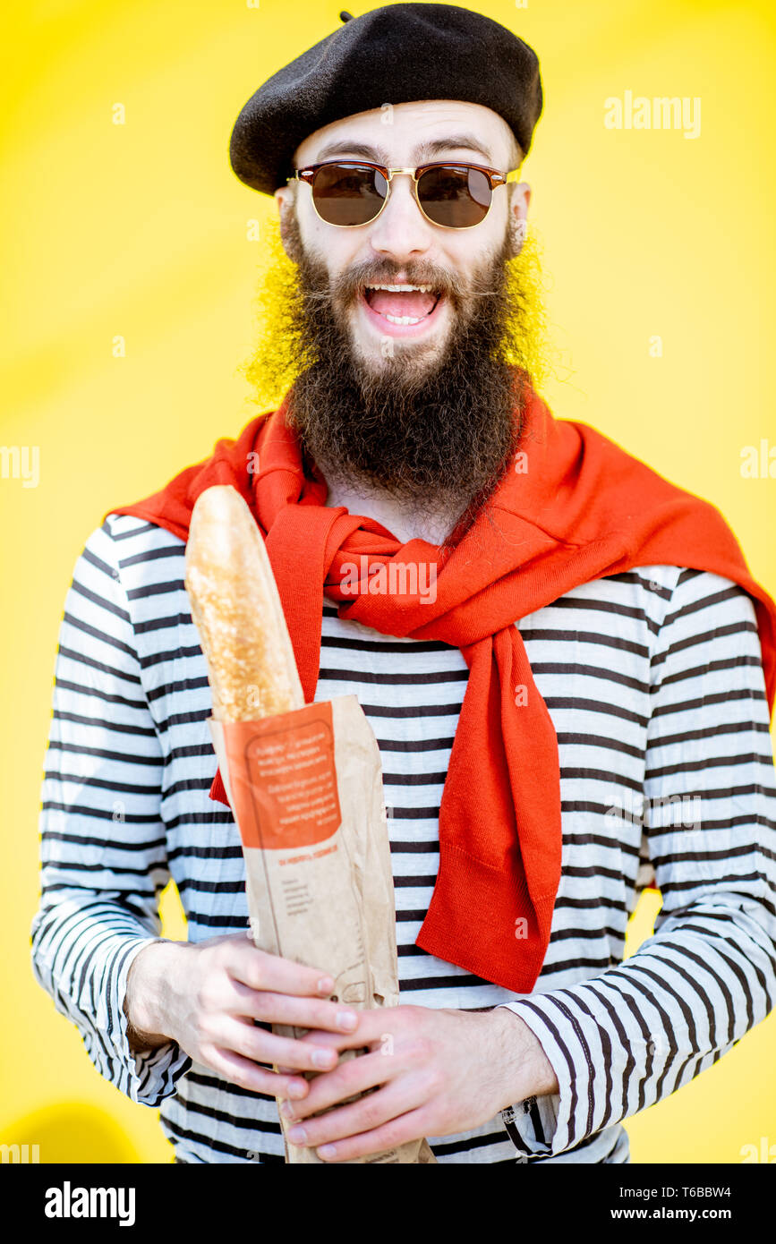 French man baguette beret hi-res stock photography and images - Alamy