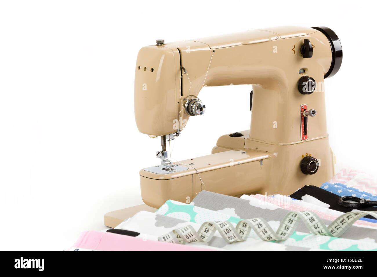Sewing machine, fabric and measurement tape Stock Photo - Alamy