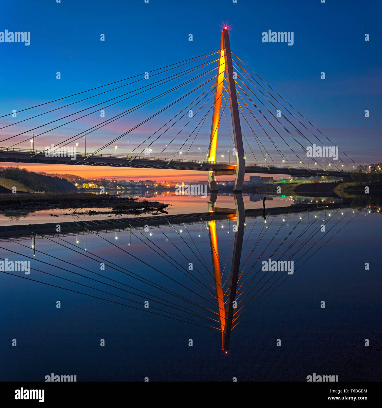 Northern Spire bridge at sunrise, Sunderland, Tyne & Wear, England ...