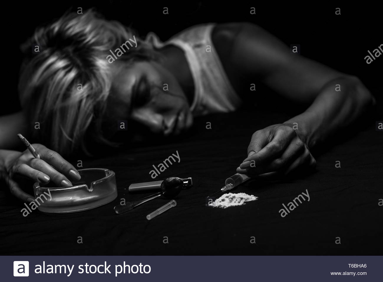 Young Woman Teen Injecting Drugs High Resolution Stock Photography and ...