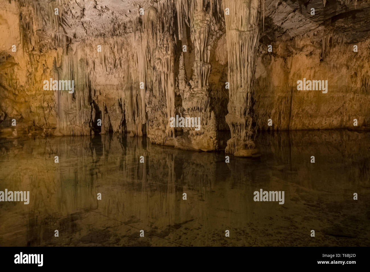 Neptune's Grotto (Grotta di Nettuno) a natural stalactite cave near ...