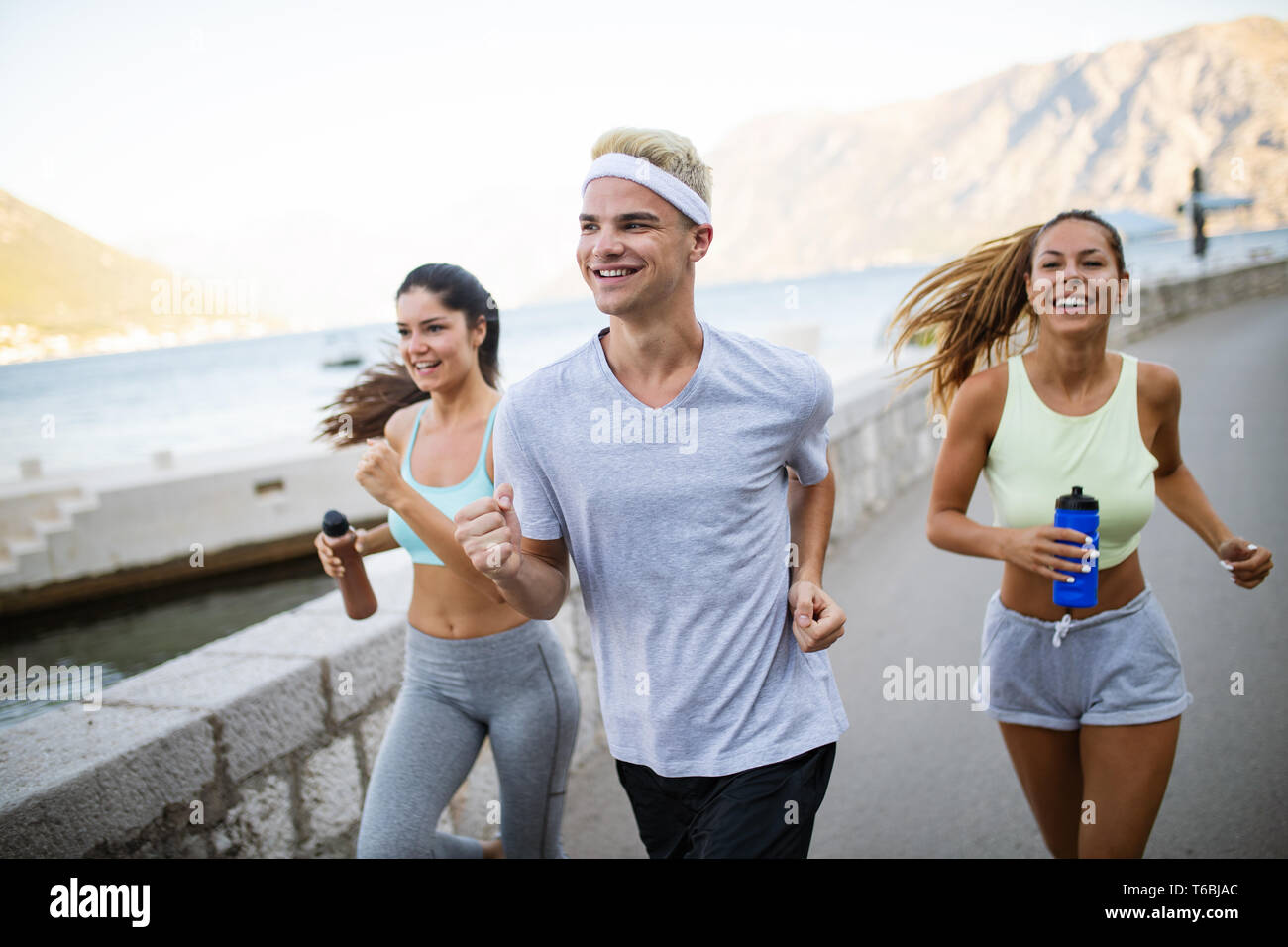 Sport female outdoor hi-res stock photography and images - Alamy
