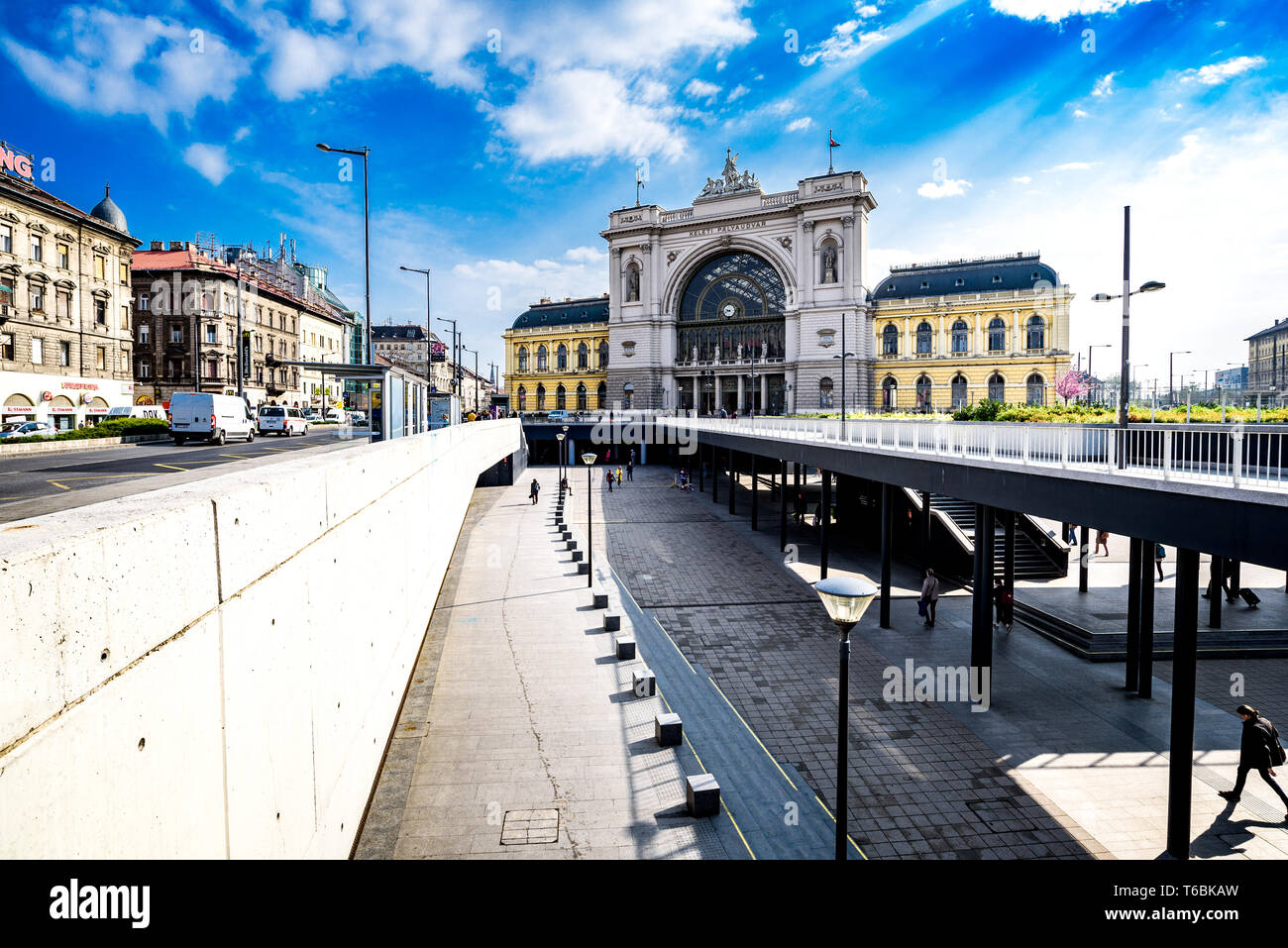 Budapest keleti train station hi-res stock photography and images - Alamy