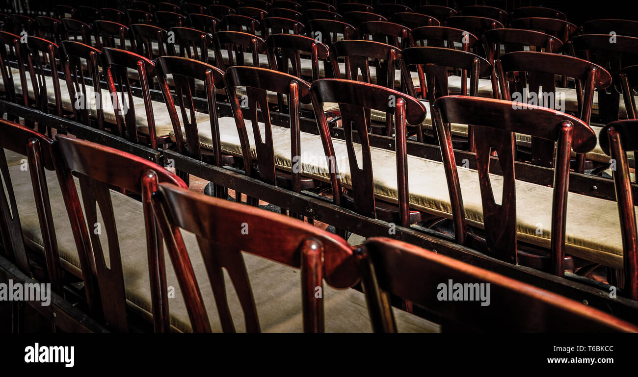 Medieval funeral hi-res stock photography and images - Alamy