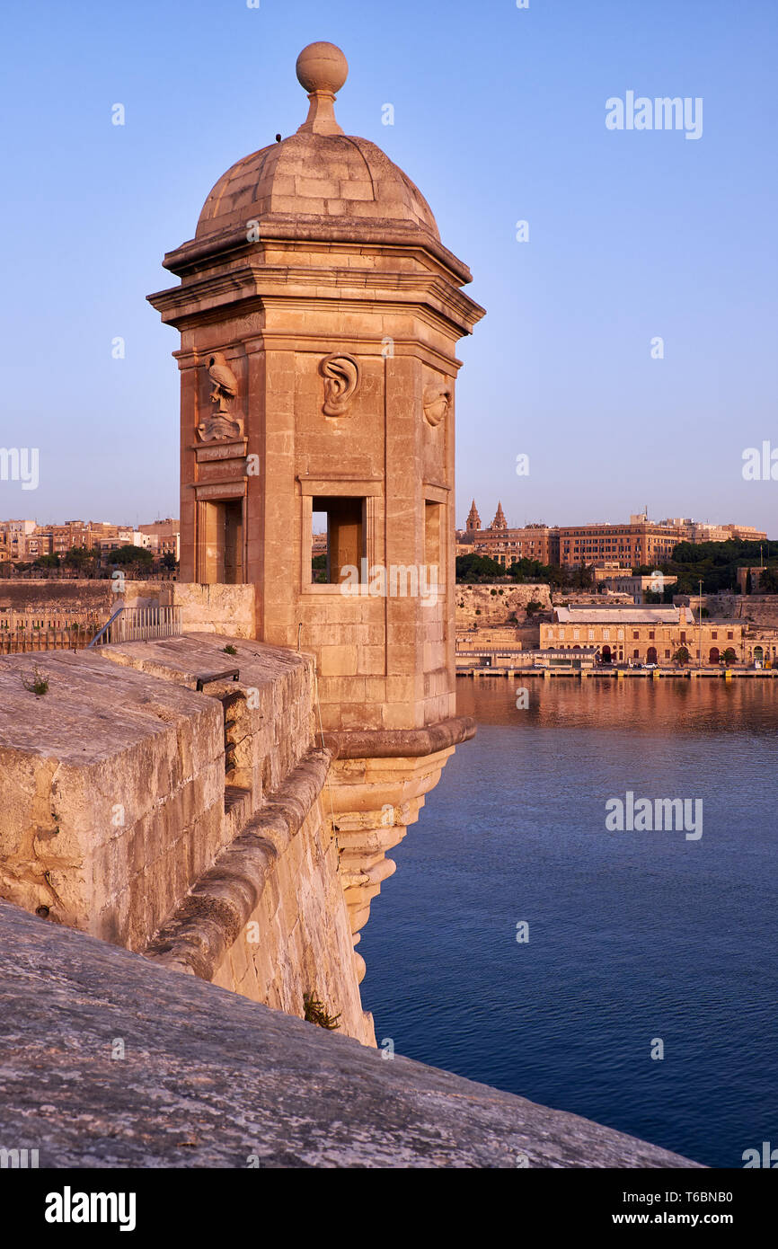 Vedette tower senglea valletta malta hi-res stock photography and ...