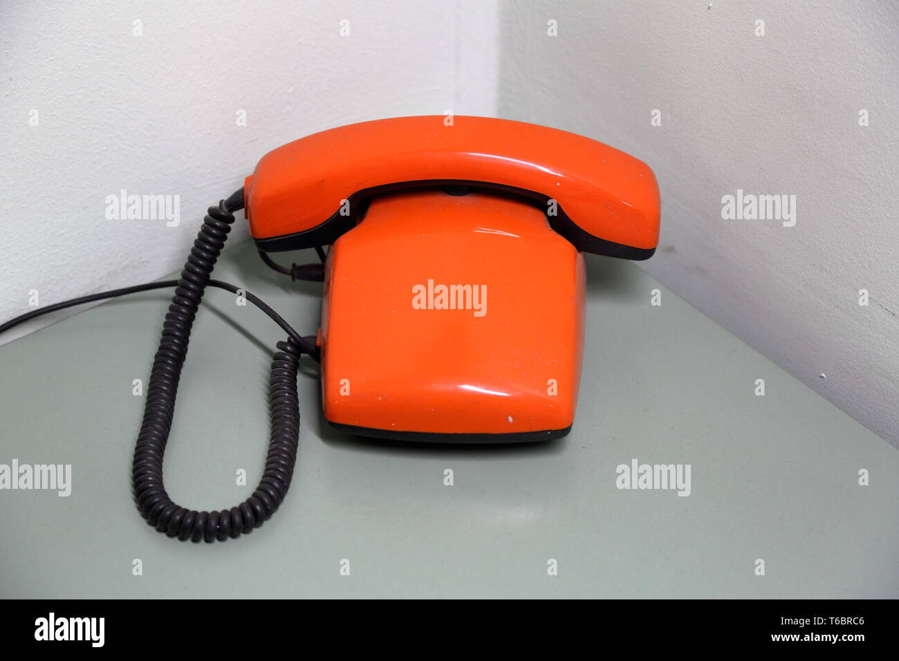 Without dial hi-res stock photography and images - Alamy