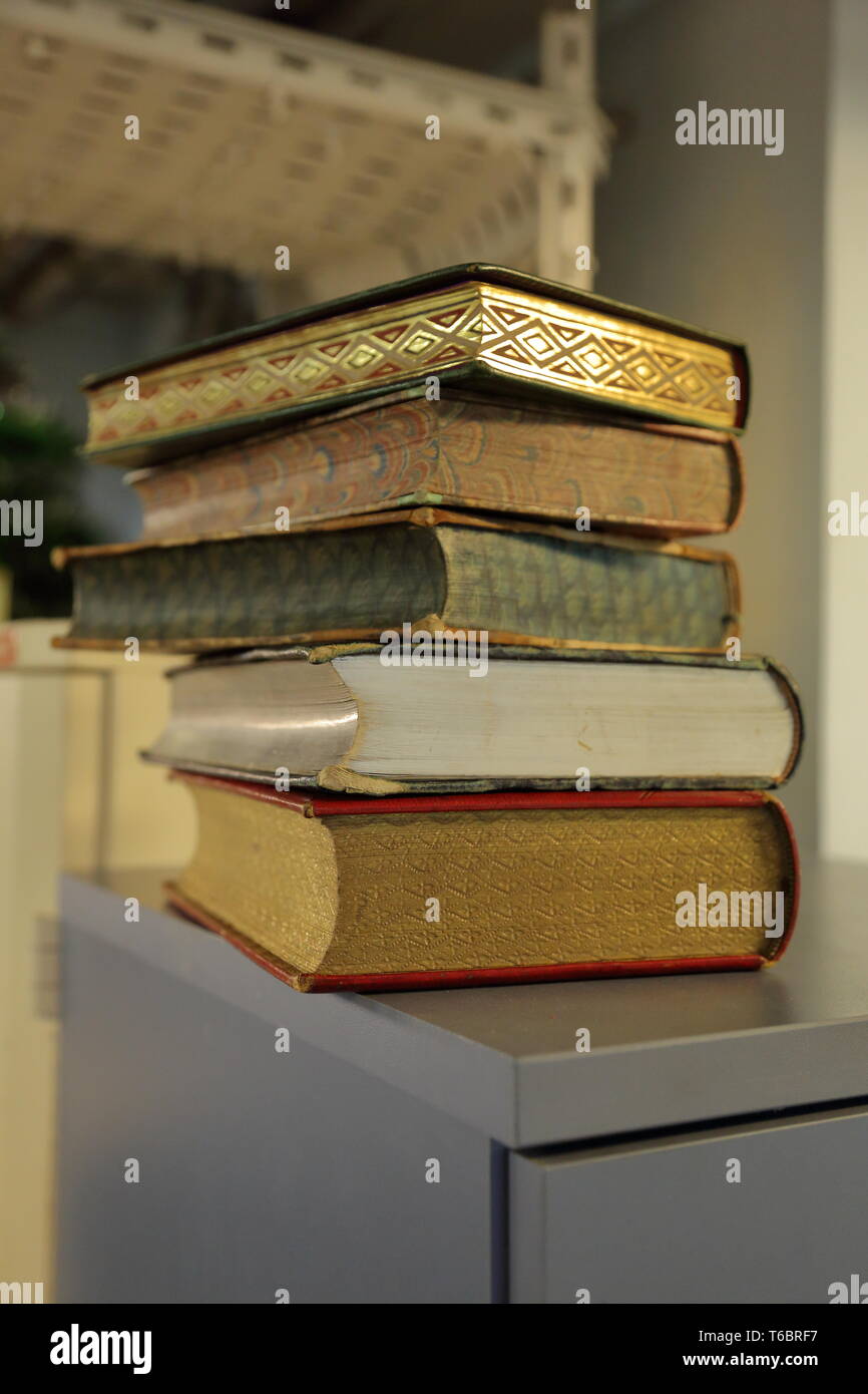 Stack of rare books hi-res stock photography and images - Alamy