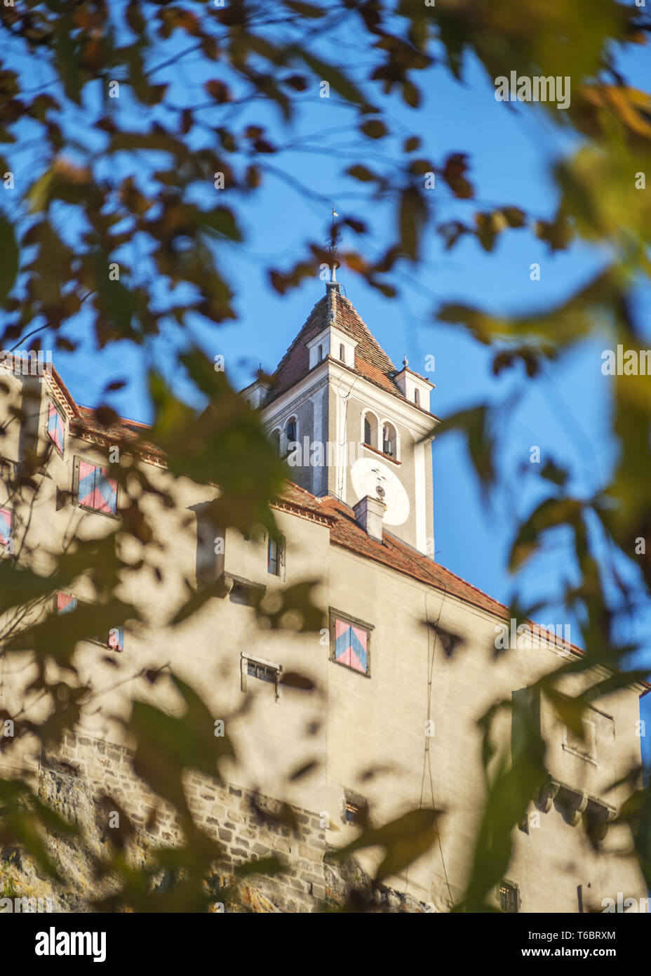 Burgananlage hi-res stock photography and images - Alamy