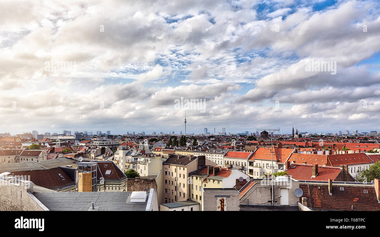 Berlin houses hi-res stock photography and images - Alamy