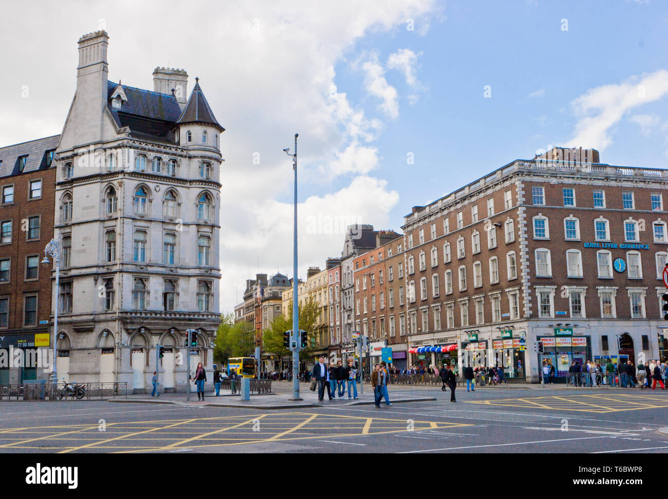 Street scene in Dublin, Ireland Stock Photo - Alamy