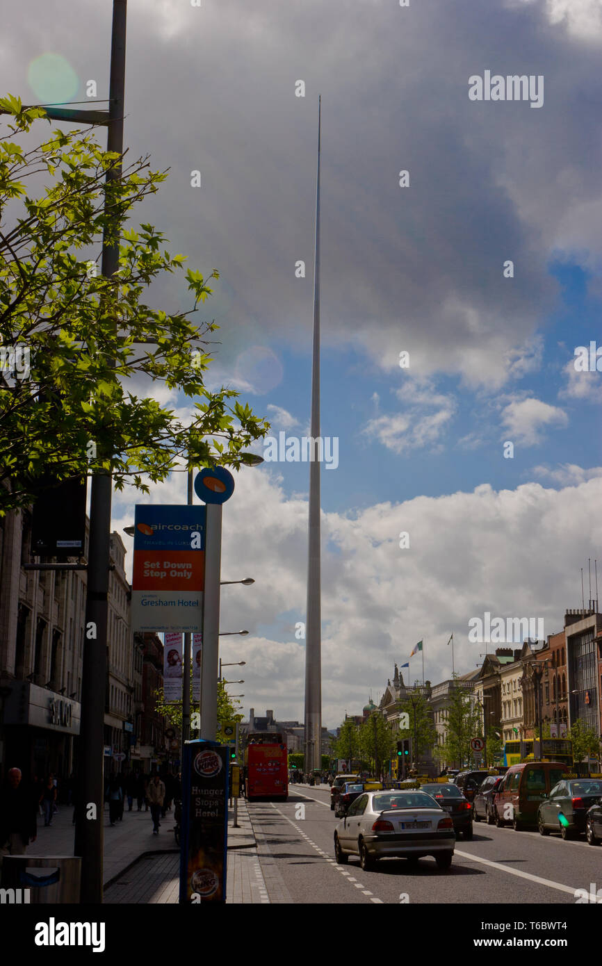 Spire monument hi-res stock photography and images - Alamy