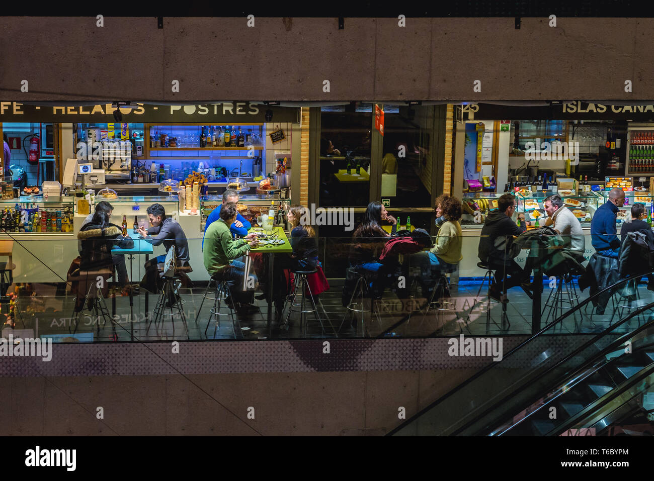 Chueca bar hi-res stock photography and images - Alamy