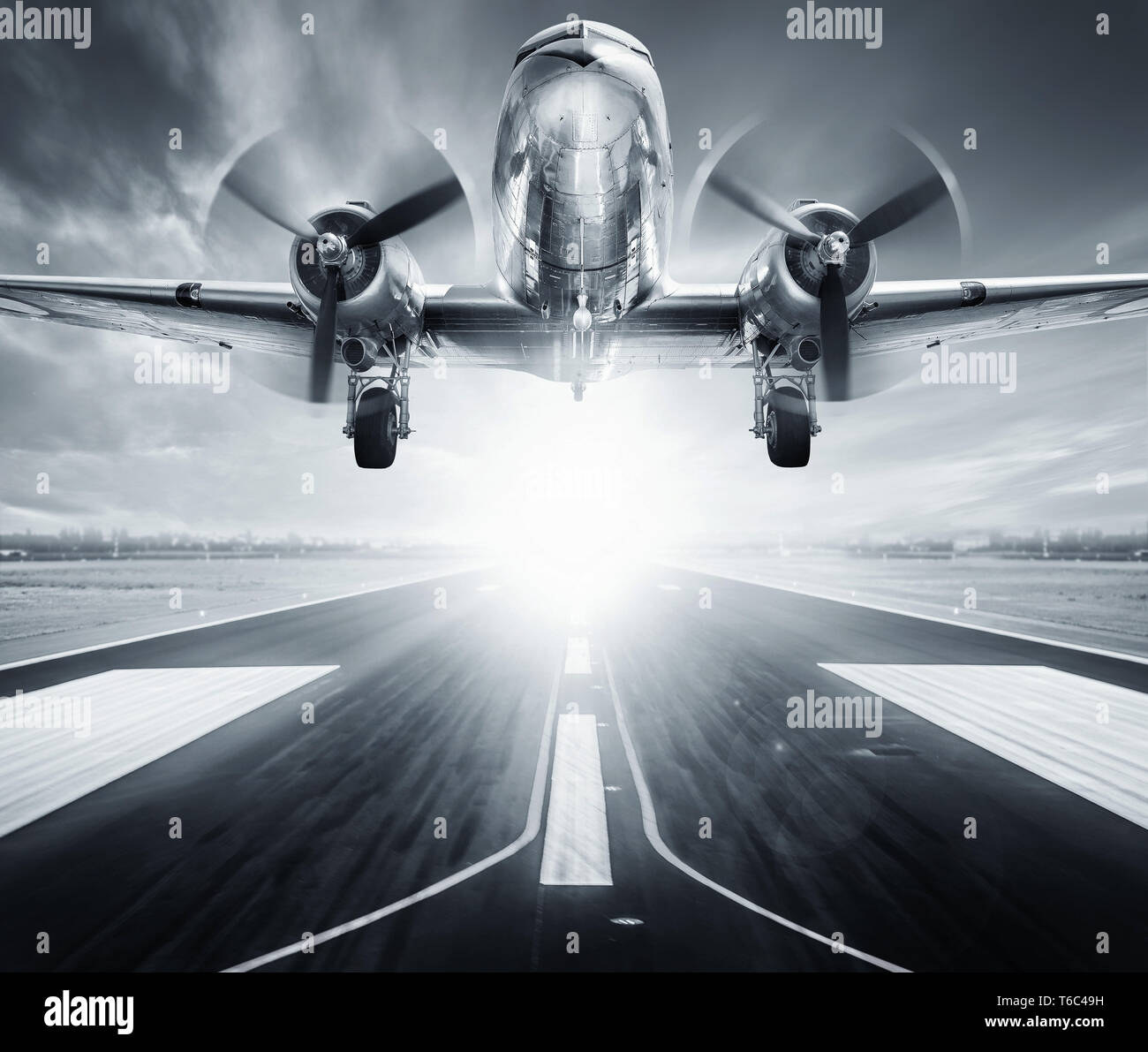 Take off hi-res stock photography and images - Alamy