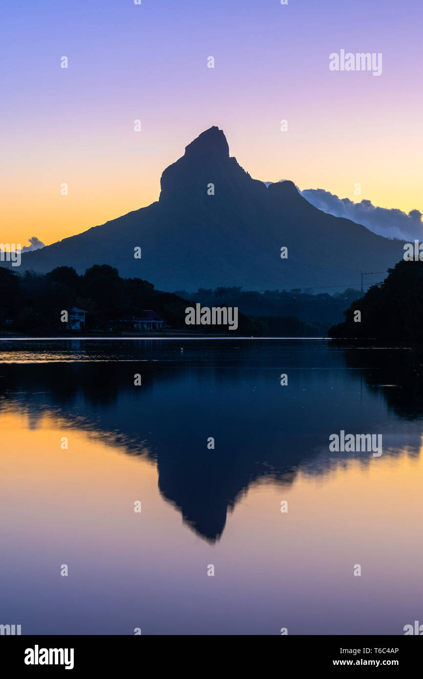 Rempart mountain reflected in Tamarin bay. Tamarin, Black River ...