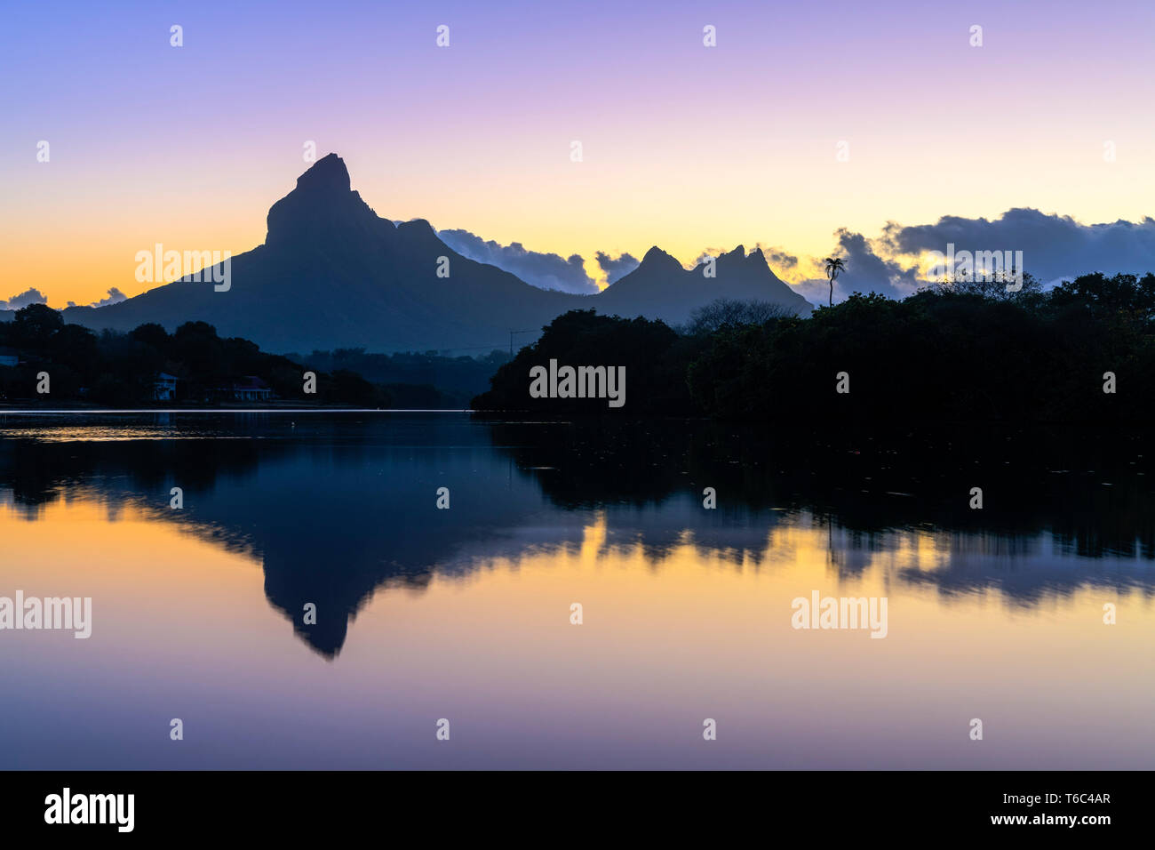 Rempart mountain reflected in Tamarin bay. Tamarin, Black River ...