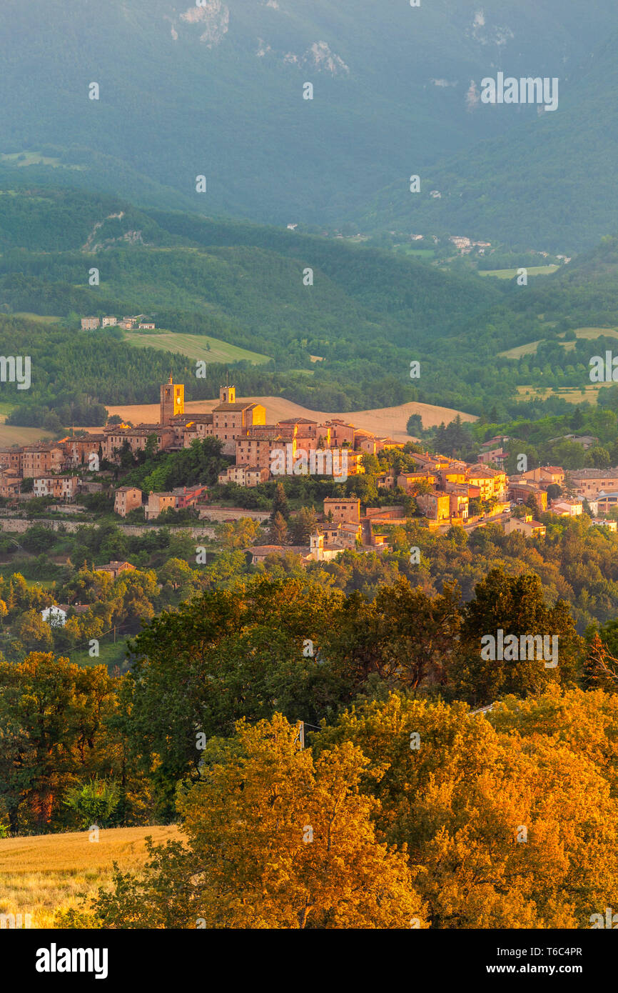 Italy, Marche. Macerata district. Sarnano Stock Photo - Alamy