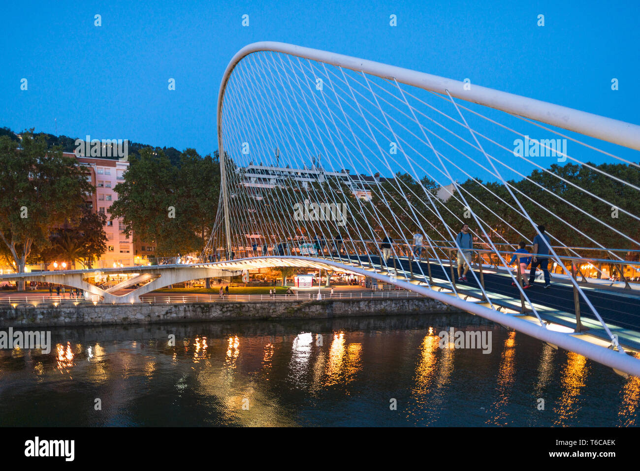 Bilbao bridge and buildings hi-res stock photography and images - Alamy