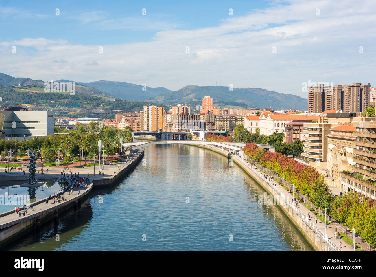 The Nervion river that runs through the city of Bilbao Stock Photo - Alamy