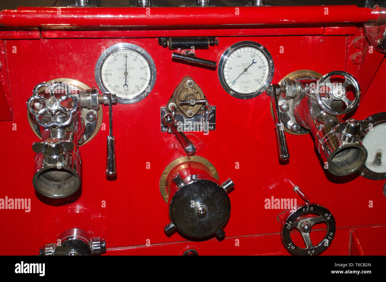 Vintage fire engine hi-res stock photography and images - Alamy