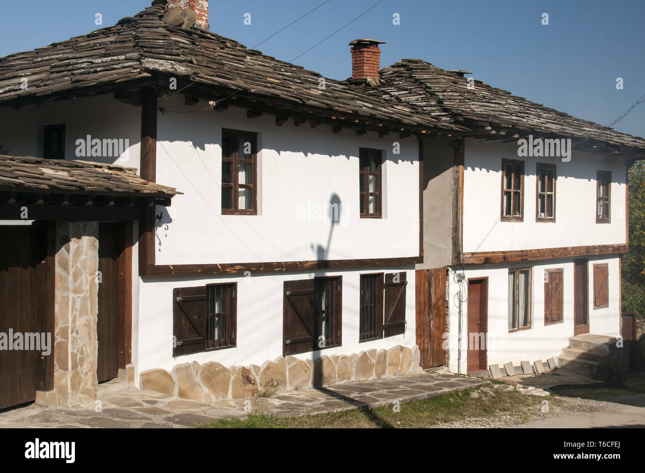 Traditional old masonry house hi-res stock photography and images - Alamy