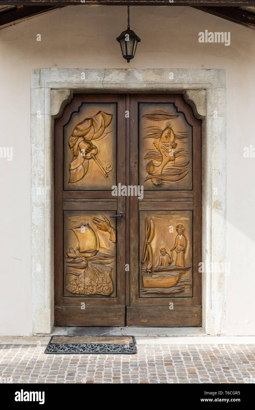 Wooden church door carved religious hi-res stock photography and images ...