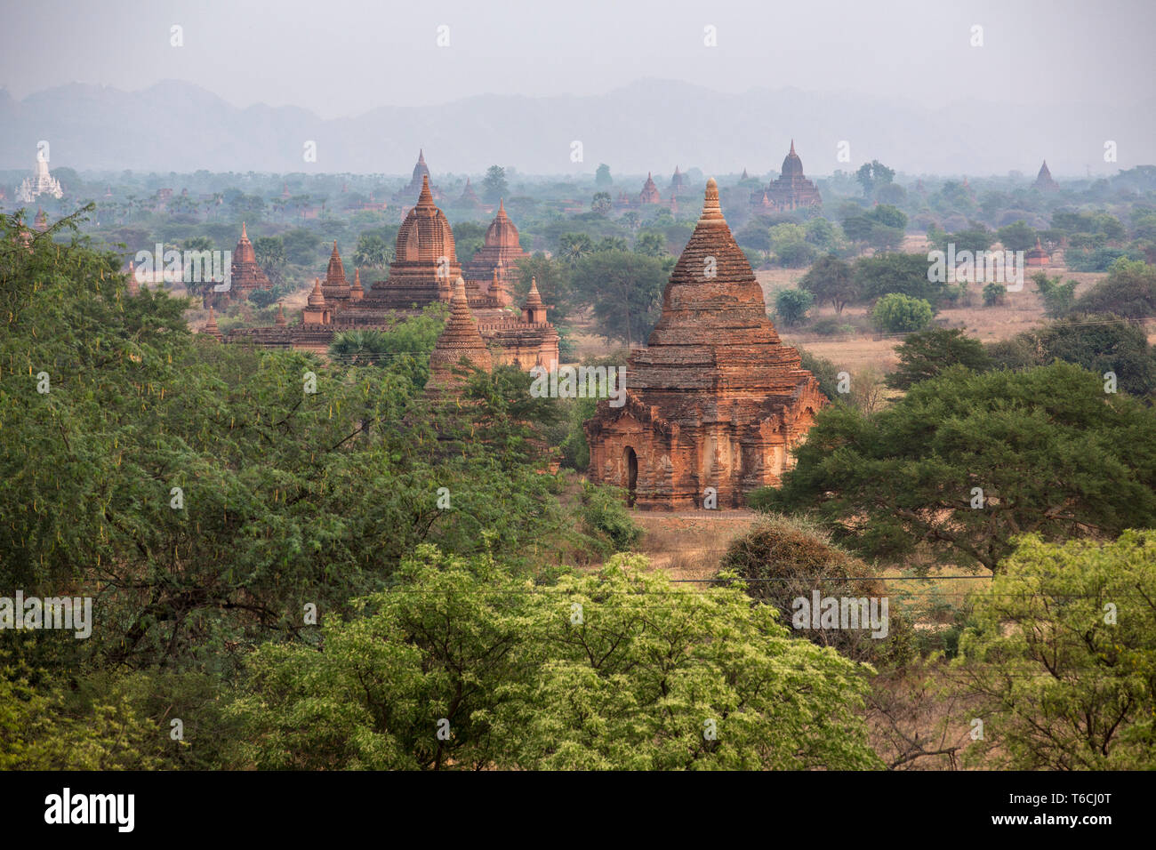 Ancient buddhist stupas hi-res stock photography and images - Alamy