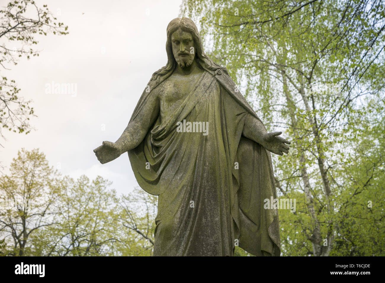 Broken statue jesus hi-res stock photography and images - Alamy