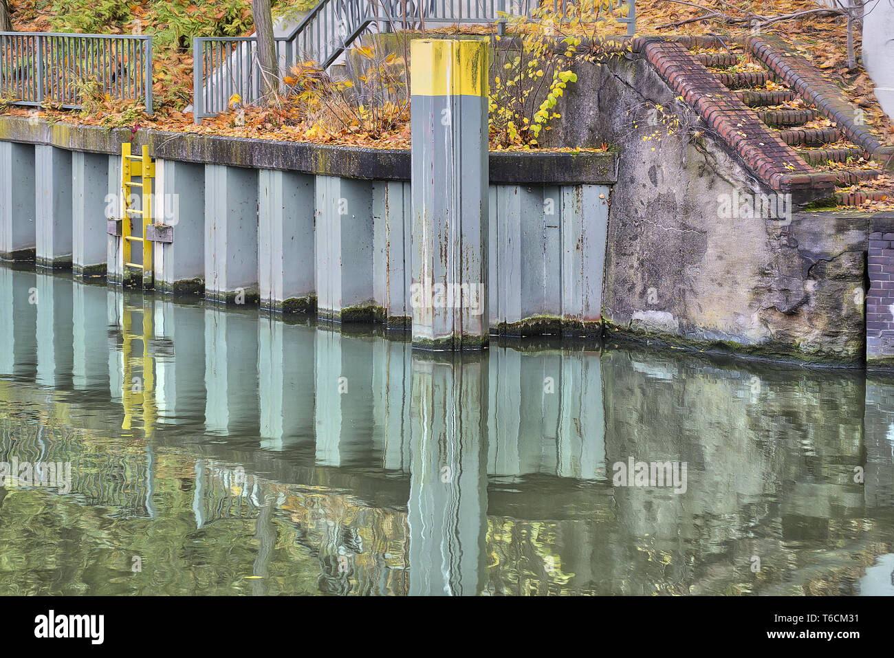 Bank reinforcement hi-res stock photography and images - Alamy