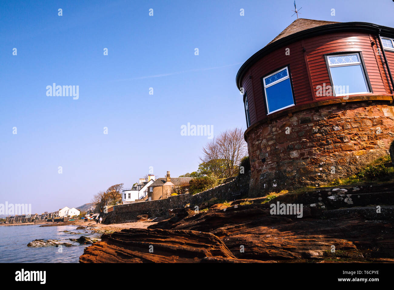 Paisley scotland houses hi-res stock photography and images - Alamy