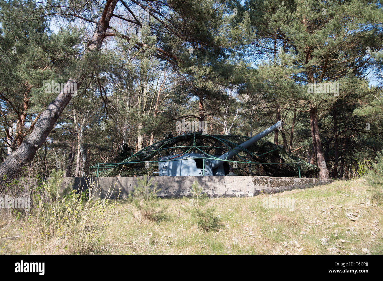 Soviet-made 130 mm/50 B13 Pattern 1936 naval gun of 13 Bateria ...