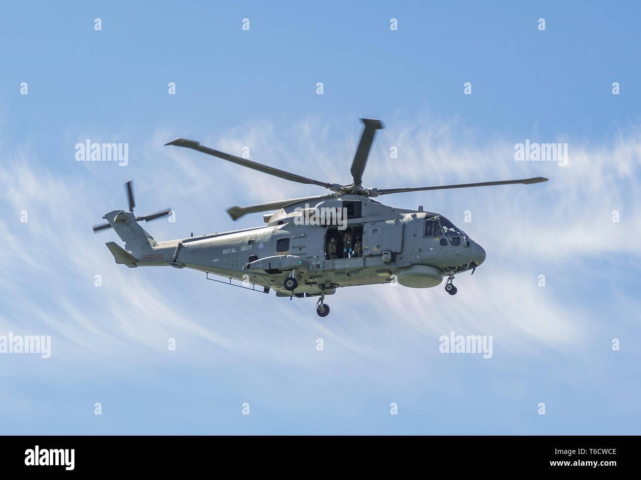 Merlin flight uk hi-res stock photography and images - Alamy