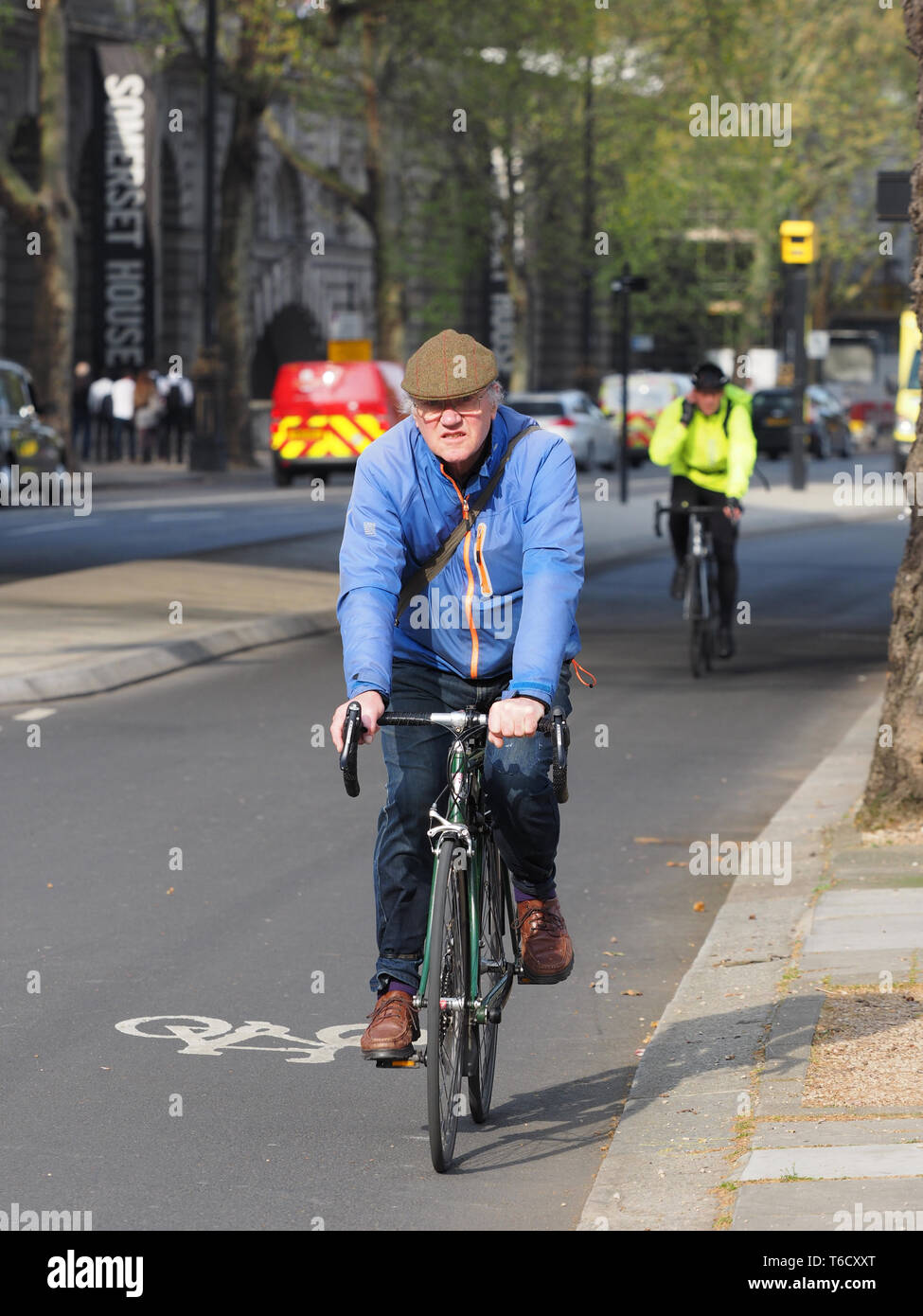 Snarling man hi-res stock photography and images - Alamy