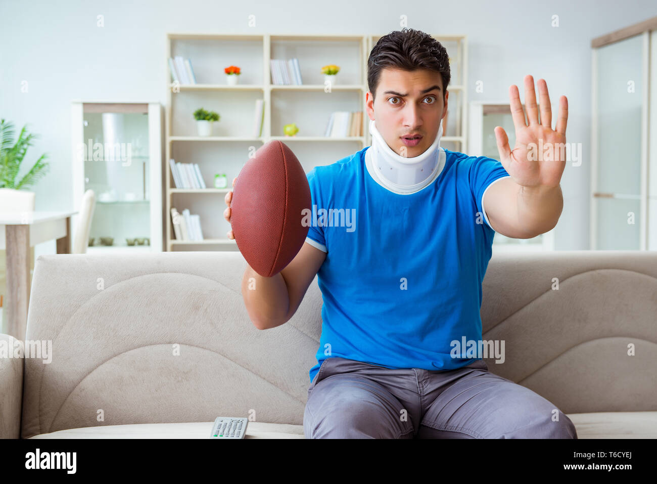 Pain neck brace football hi-res stock photography and images - Alamy
