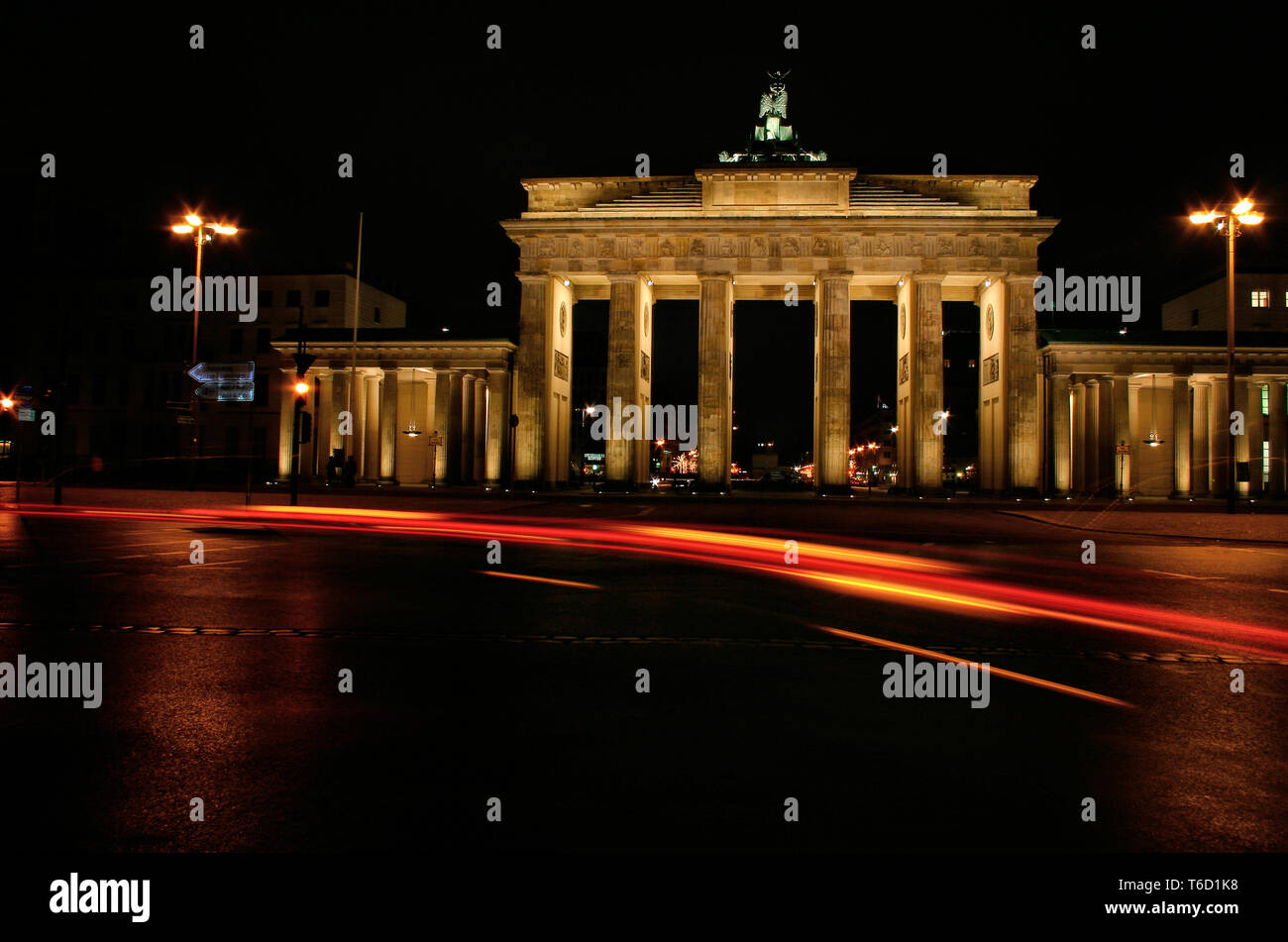Brandenburger tor reichstag berlin hi-res stock photography and images ...