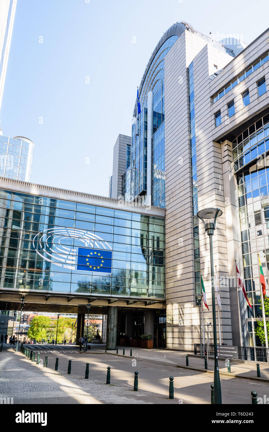 Western side of the Paul-Henri Spaak building, seat of the European ...