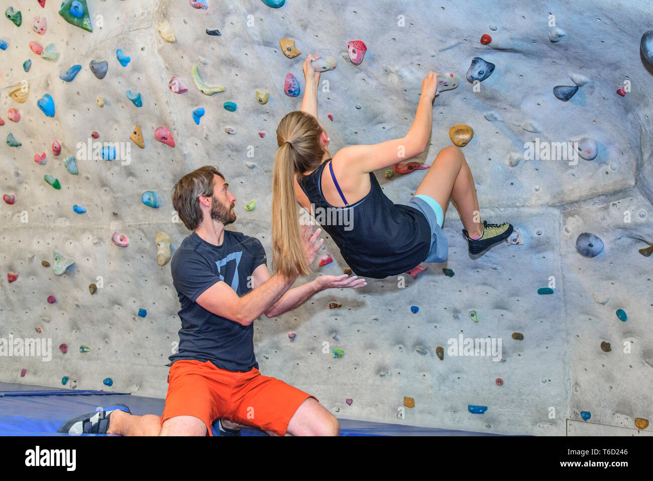 Workout at the Boulderwall Stock Photo - Alamy