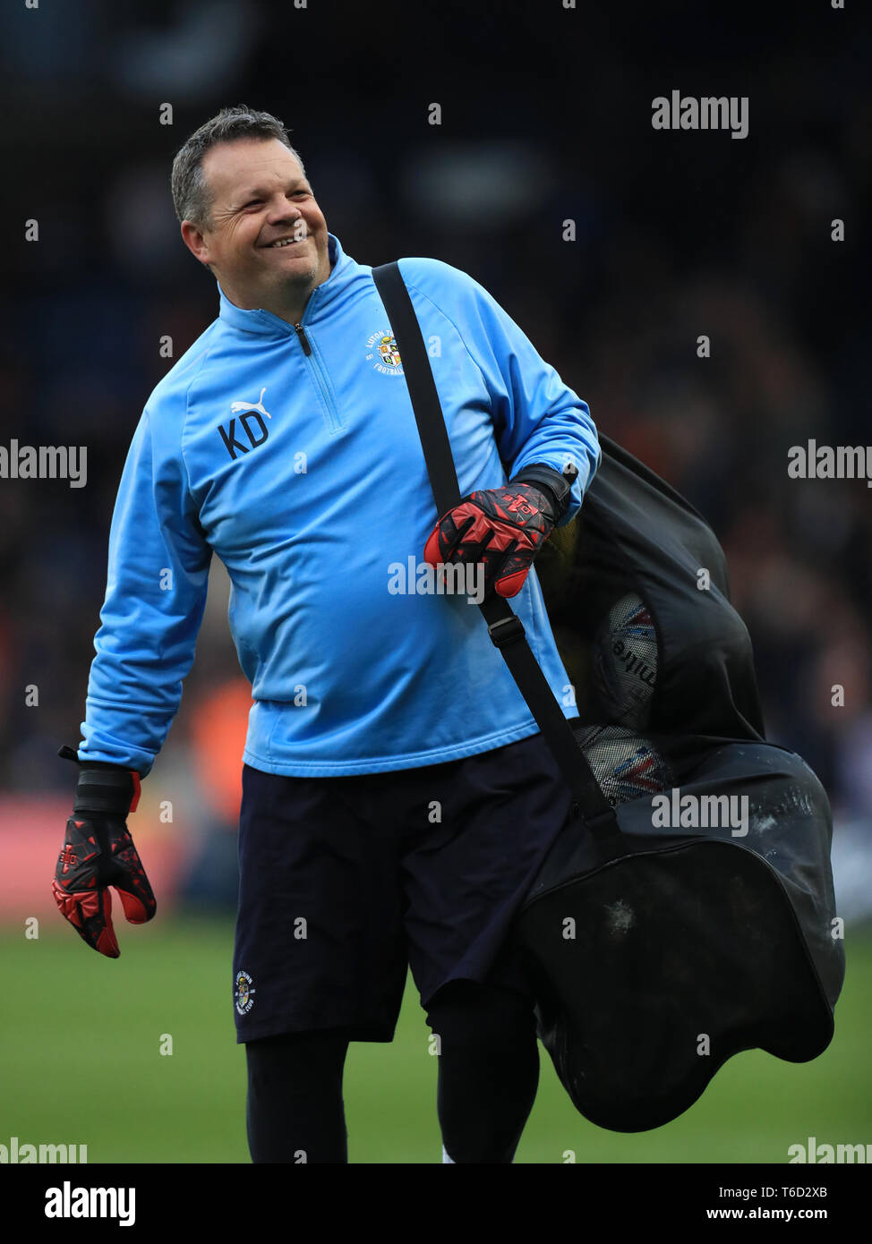 Luton Town goalkeeper coach Kevin Dearden Stock Photo - Alamy