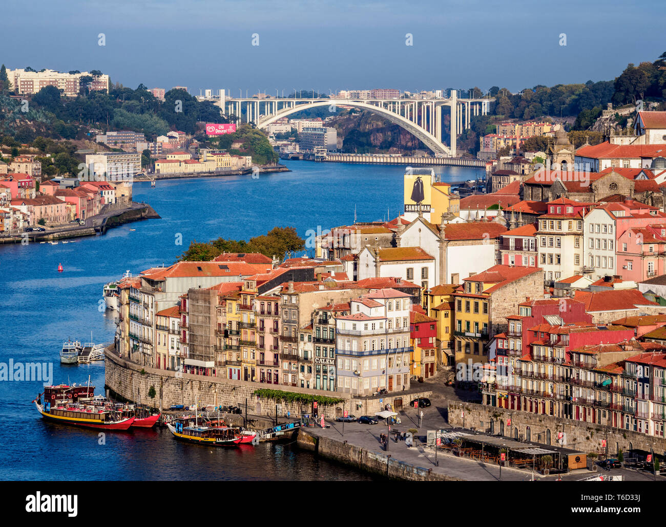 Porto bridges hi-res stock photography and images - Alamy