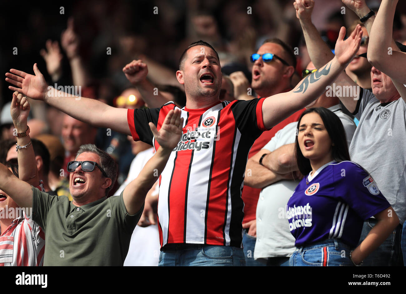 A Sheffield United fan in the stands shows his support Stock Photo - Alamy