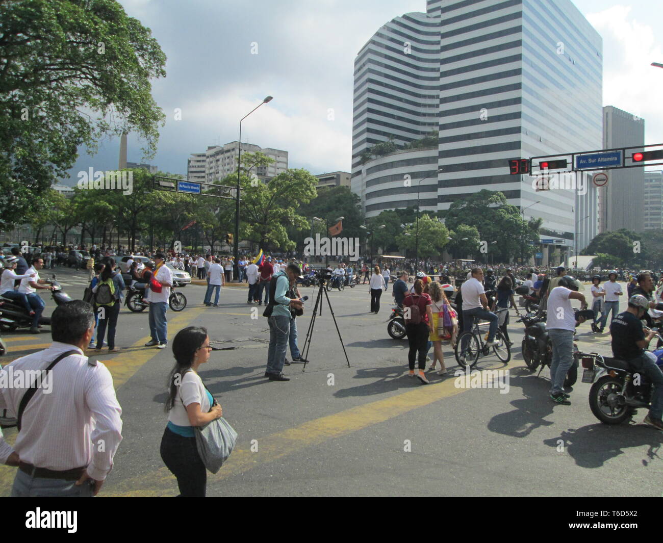 Caracas Plaza De Altamira High Resolution Stock Photography and Images ...