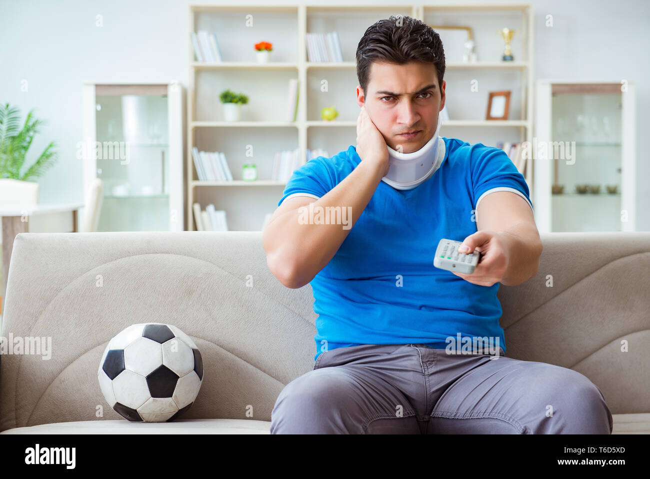 Pain neck brace football hi-res stock photography and images - Alamy