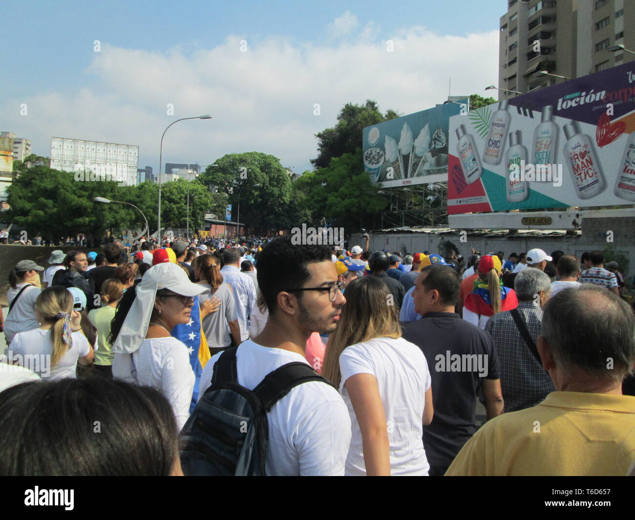 Caracas Plaza De Altamira High Resolution Stock Photography and Images ...