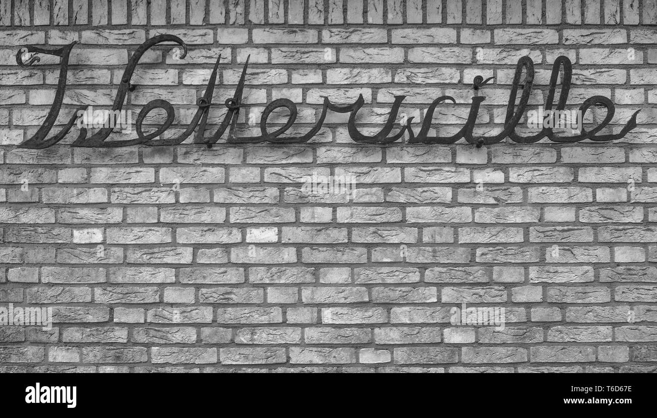 Bricks on wall Black and White Stock Photos & Images - Alamy