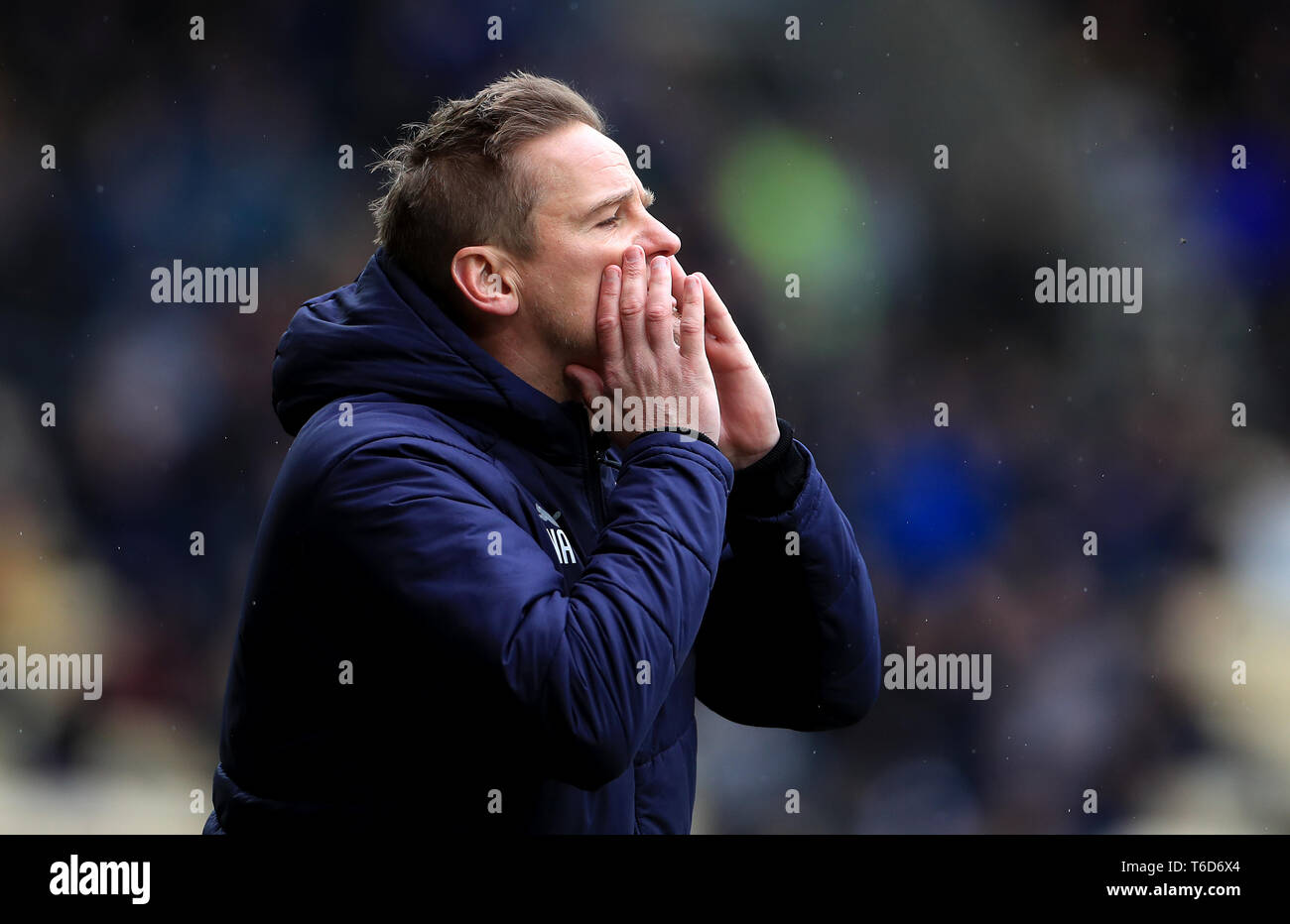 Notts county manager neal ardley hi-res stock photography and images ...