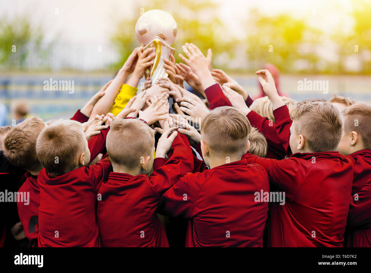 Celebration team group trophy winners football hi-res stock photography ...