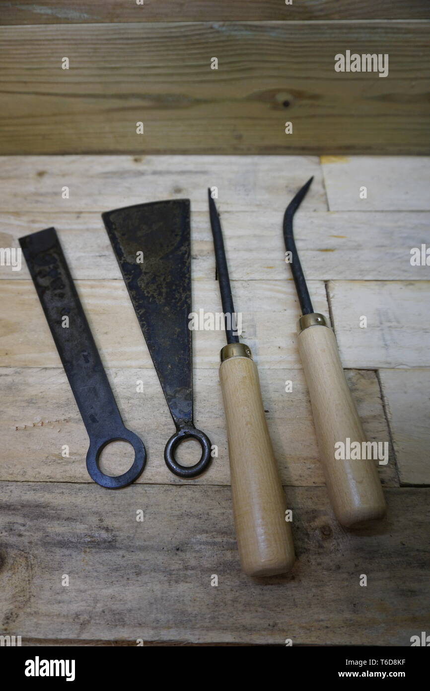 Rapping iron hi-res stock photography and images - Alamy