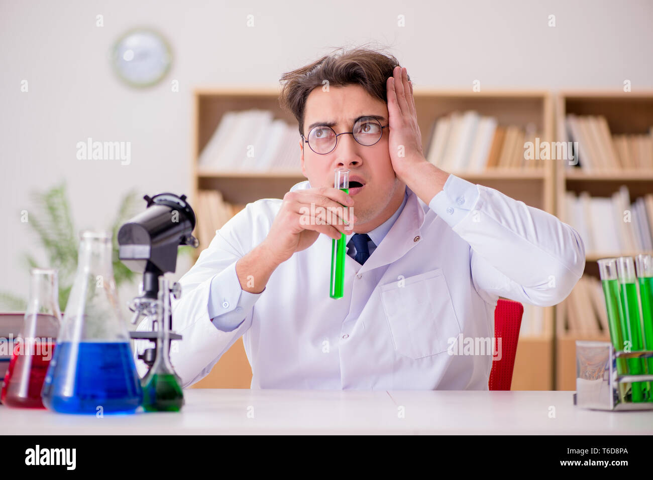 Mad scientist old hi-res stock photography and images - Alamy