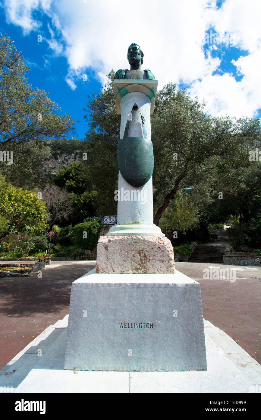 Wellington monument in Botanic Gardens Gibraltar famous war history ...