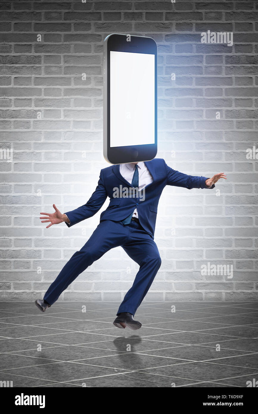 Mobile phone zombie under the influence of smartphone Stock Photo - Alamy