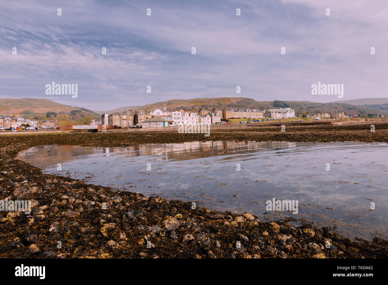 Paisley scotland houses hi-res stock photography and images - Alamy